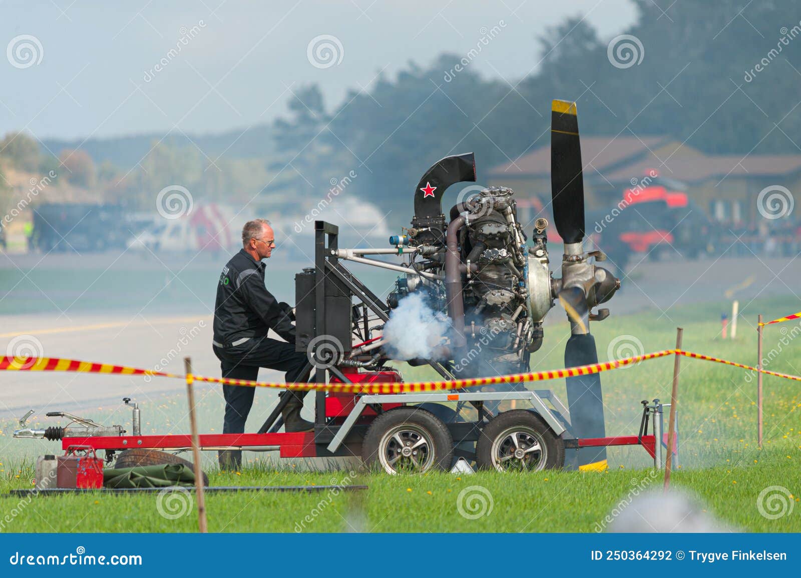 Airplane Engine Startup Stock Photos - Free & Royalty-Free Stock Photos ...