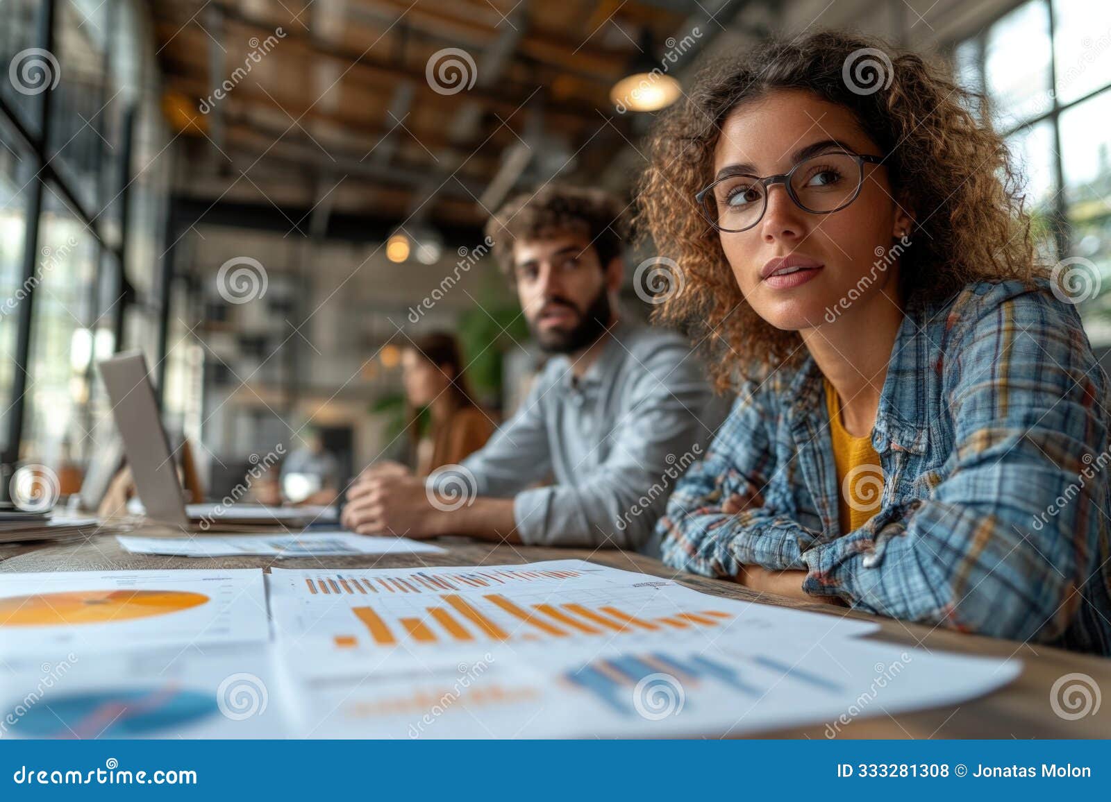 Startup Meeting: Planning Sales Growth, Collaboration, and KPI Targets ...