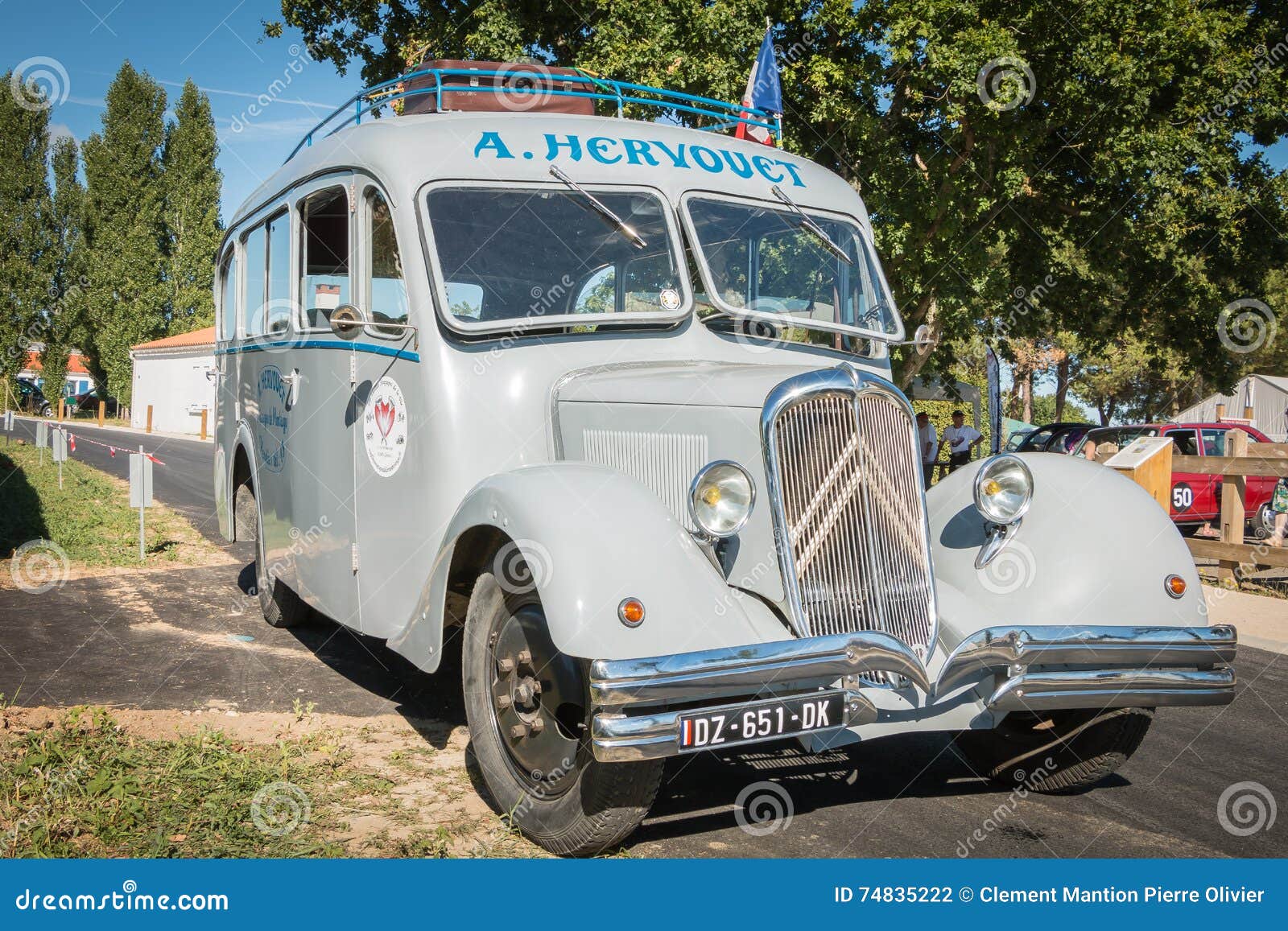 Stary Citroen autobus fotografia editorial. Obraz złożonej z zderzak ...