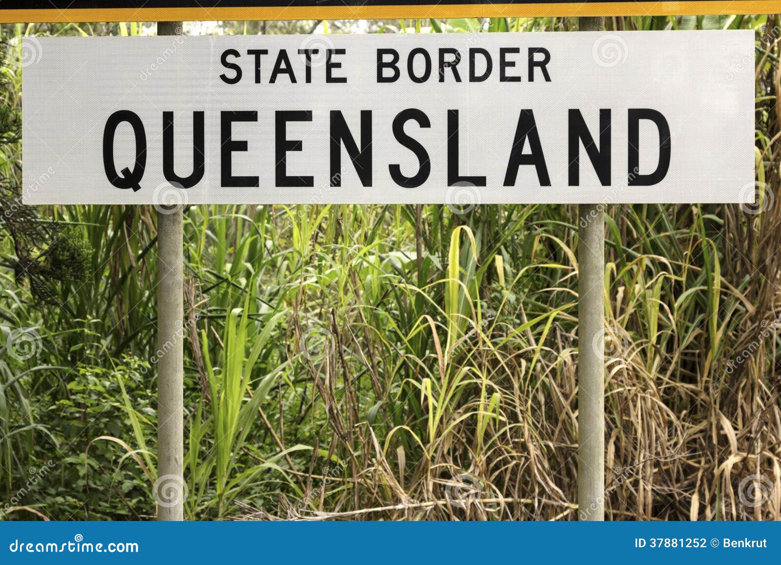 State border - Queensland stock photo. Image of south - 37881252