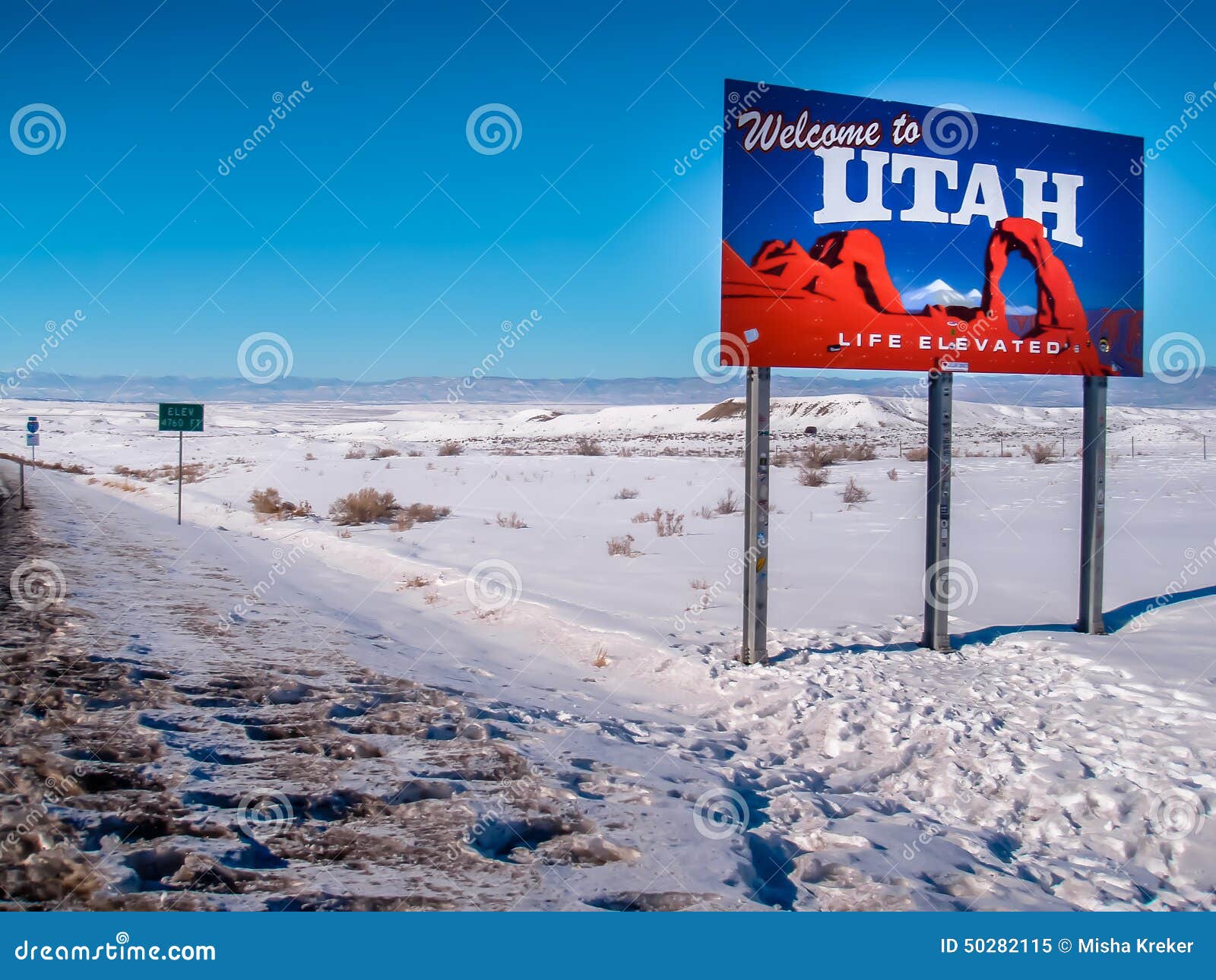 State border sign stock image. Image of road, sign, snow - 50282115