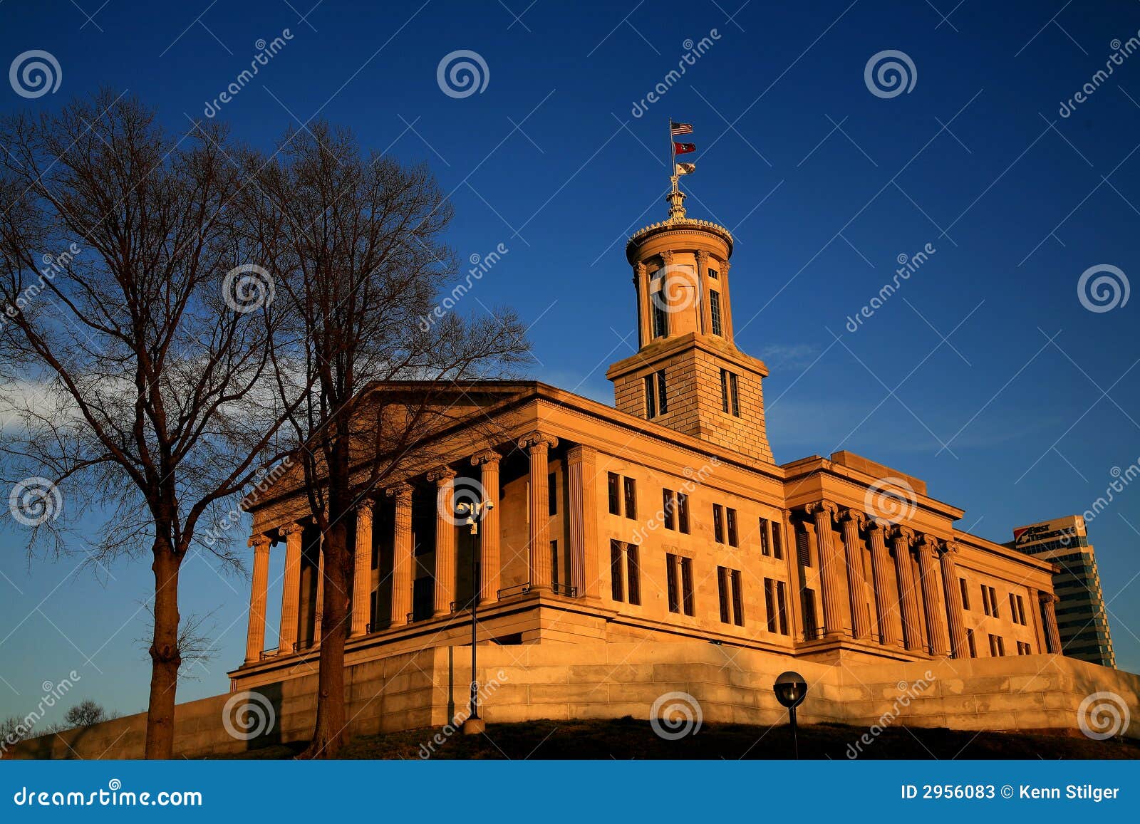 State Capitol Tennessee stock image. Image of landmark - 2956083