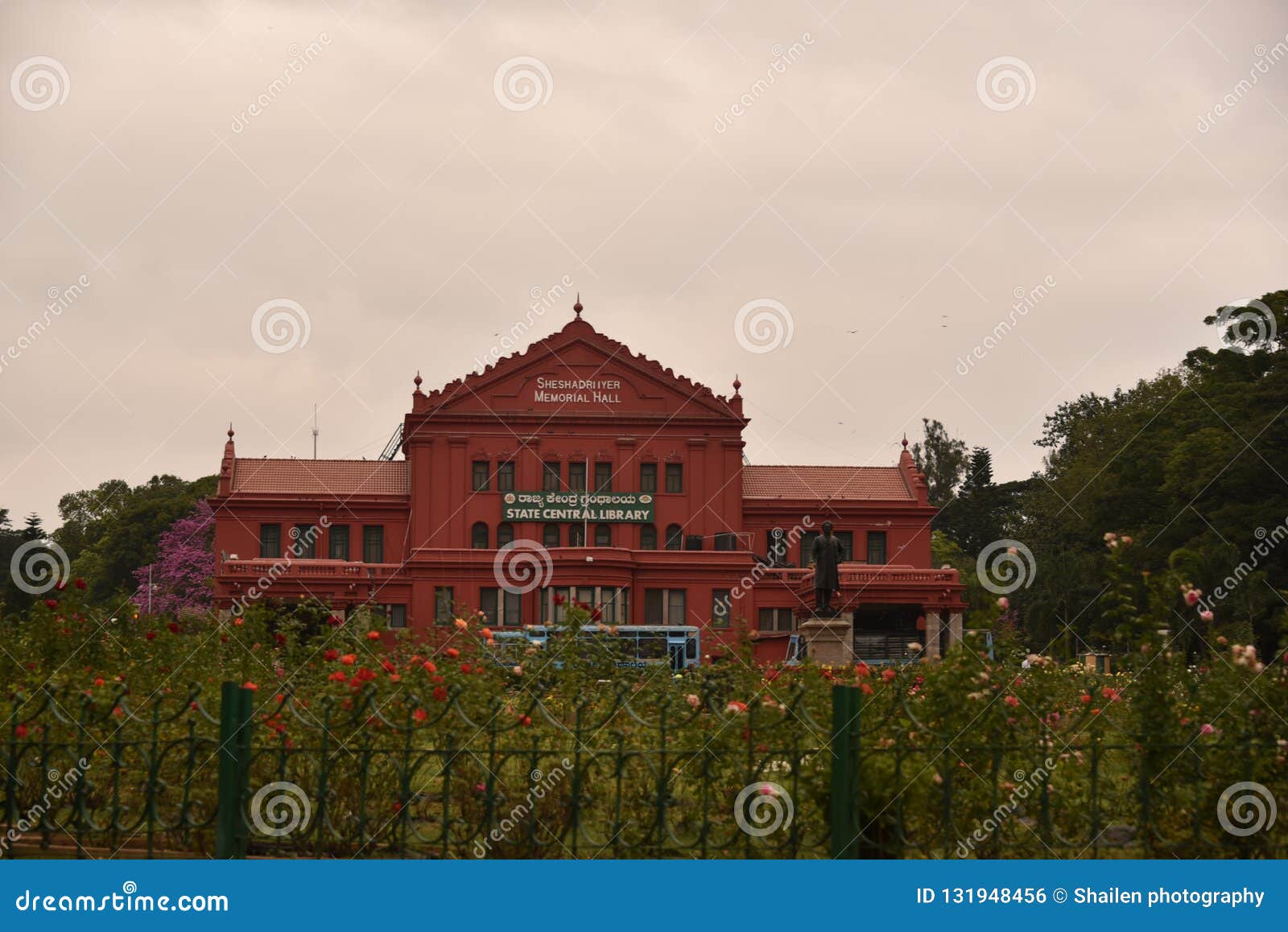 State Central Library, Bangalore, Karnataka Editorial Photo - Image of ...