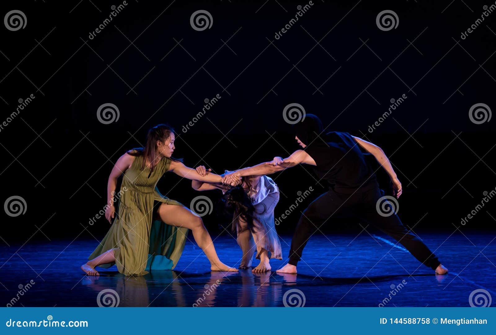 The State of Confrontation 1-Act 2: Triangle Relation-Modern Dance ...