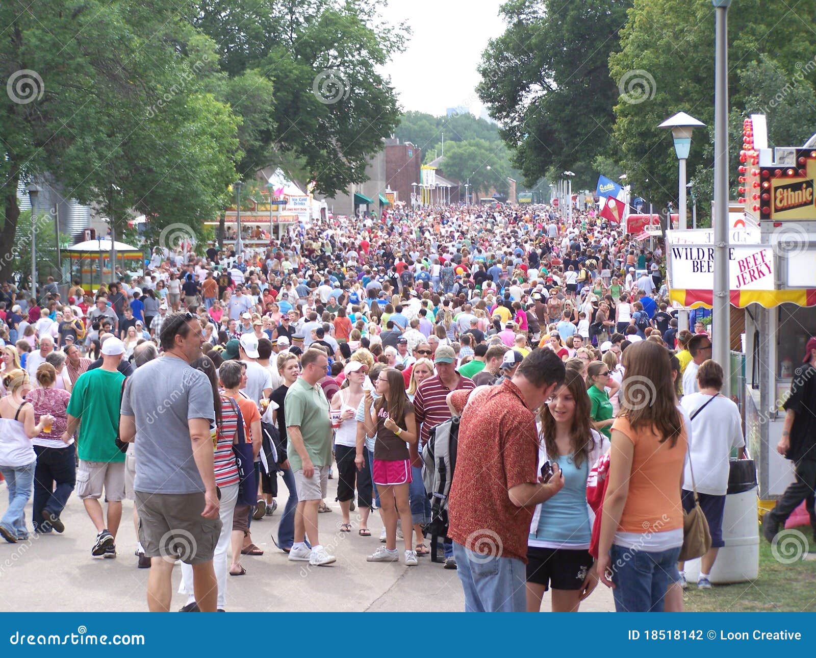 State Fair Crowd Editorial Photography - Image: 18518142