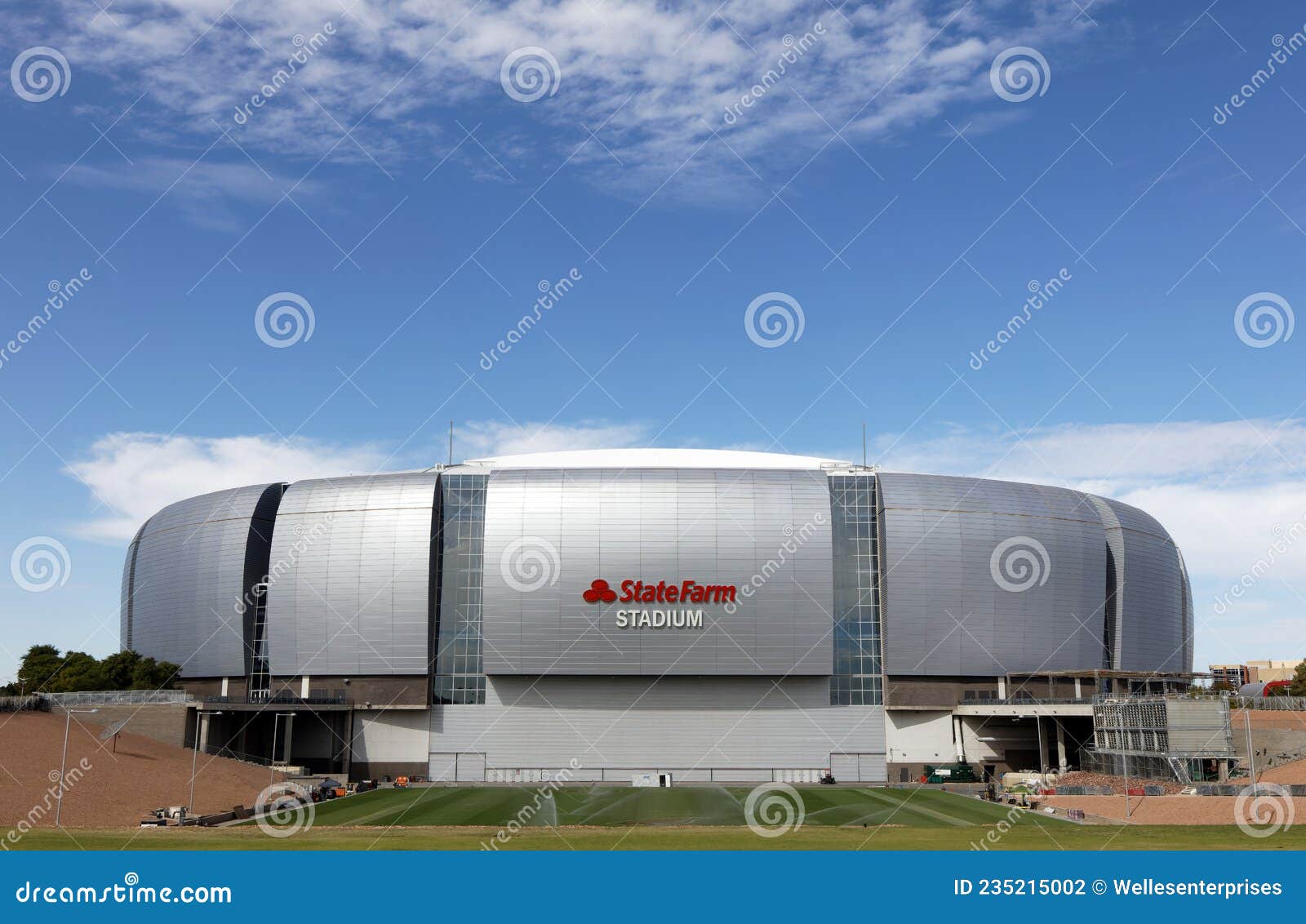 State Farm Stadium editorial photography. Image of glendale - 235215002