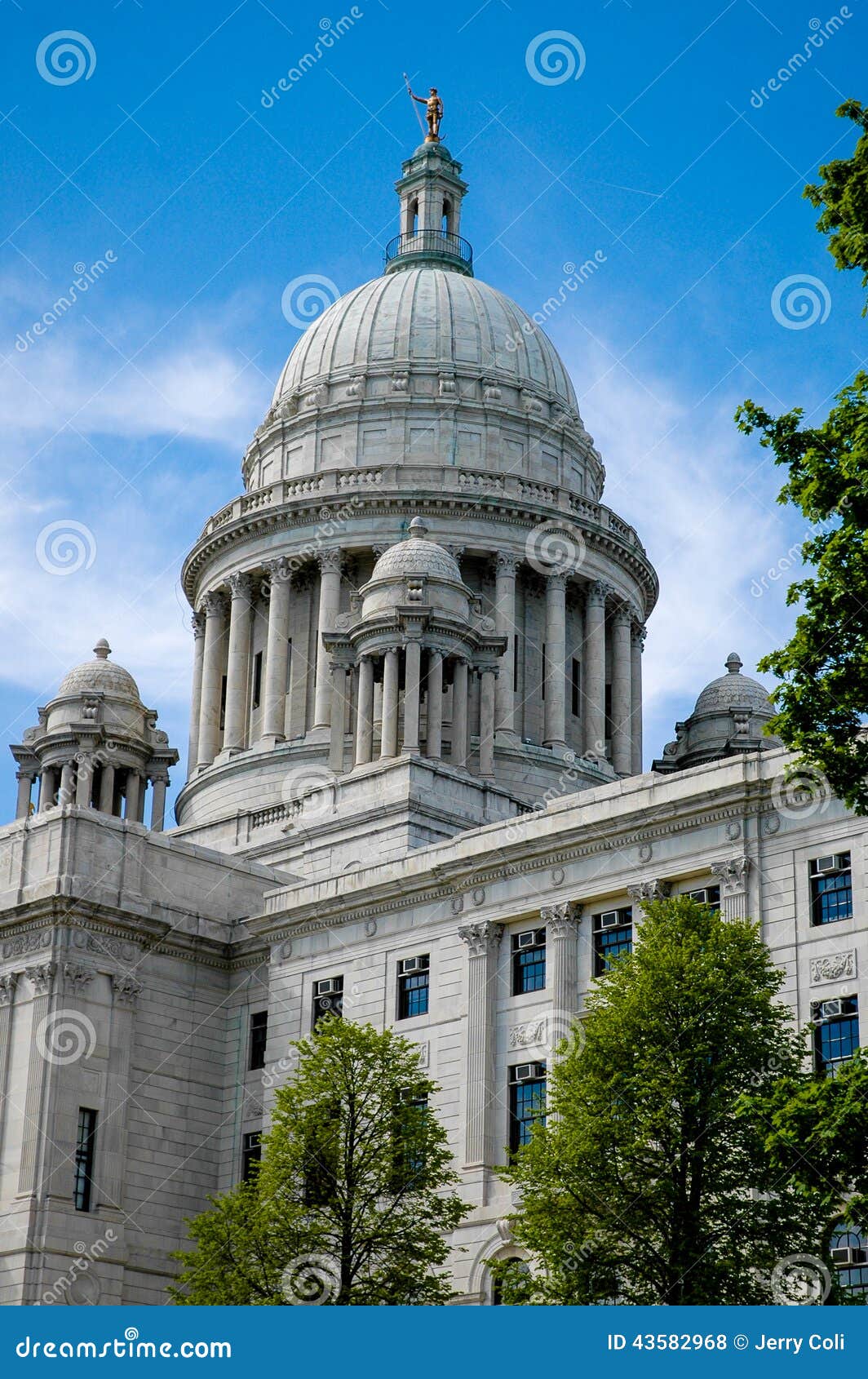 State House, Providence, RI Editorial Stock Photo - Image of providence ...