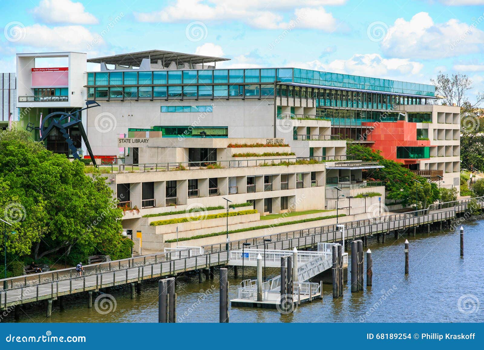 State Library of Queensland Editorial Stock Image - Image of pier ...