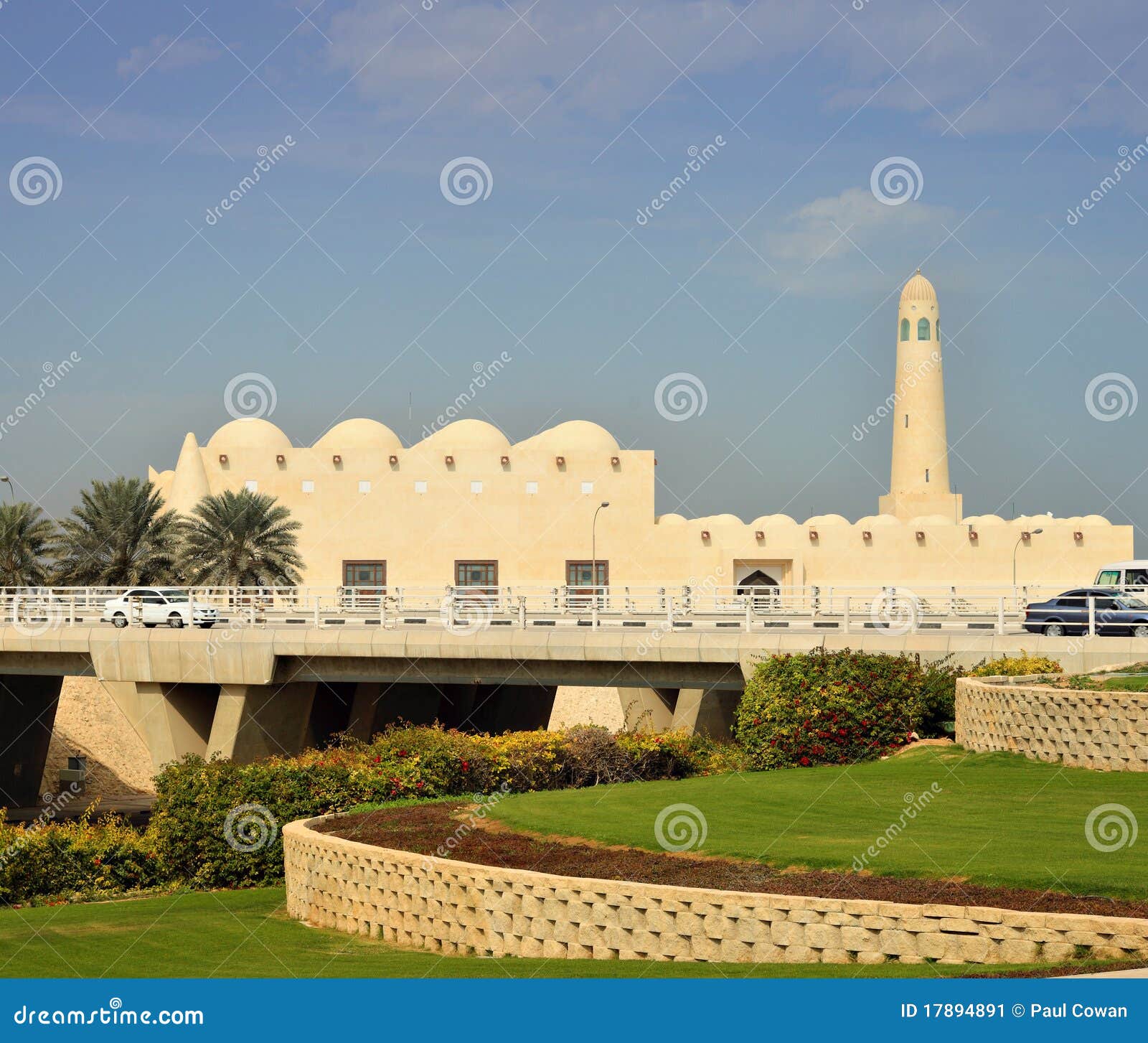State Mosque, Doha, Qatar stock image. Image of road - 17894891