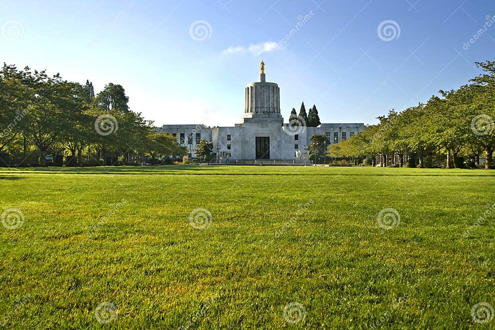 State of Oregon Capitol Building 2 Stock Photo - Image of salem ...