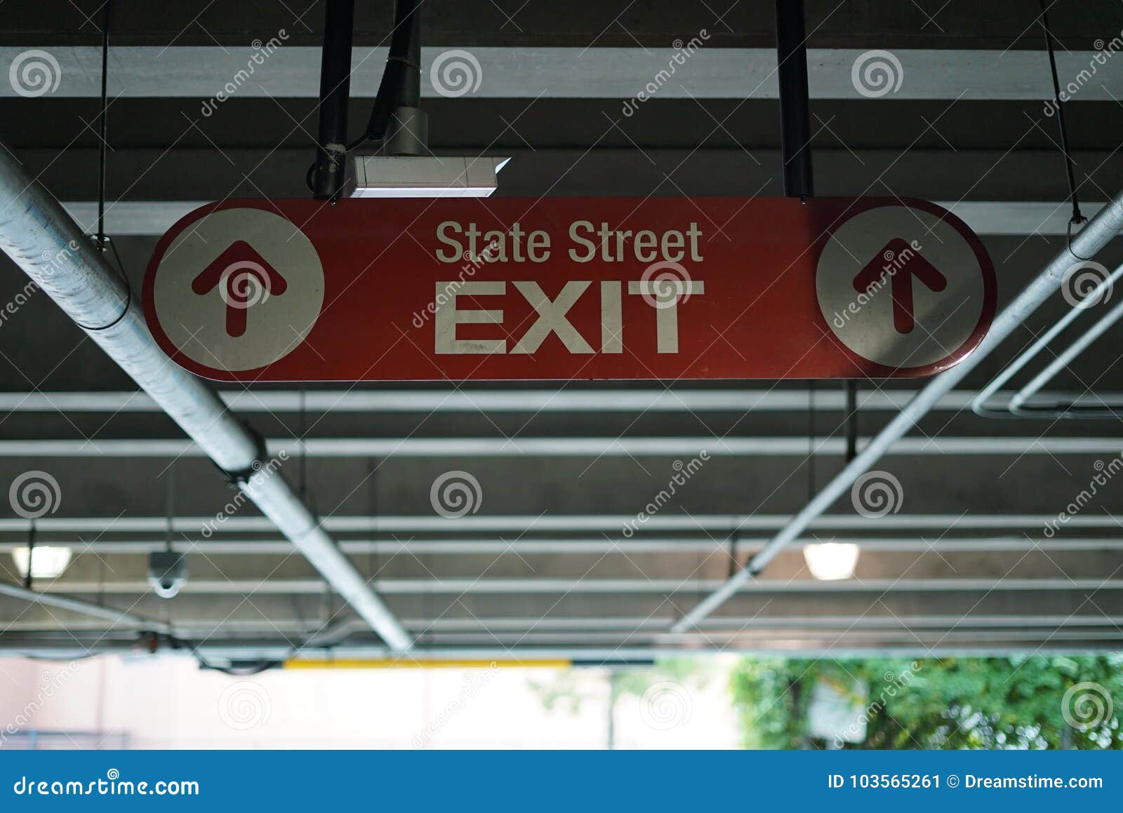 State Street Shopping in Atlantic Station Stock Image - Image of colors ...