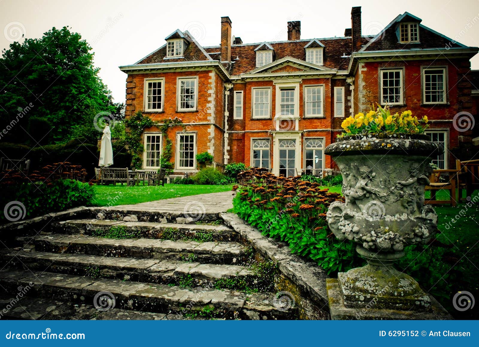 Stately English Home stock photo. Image of brick, england - 6295152