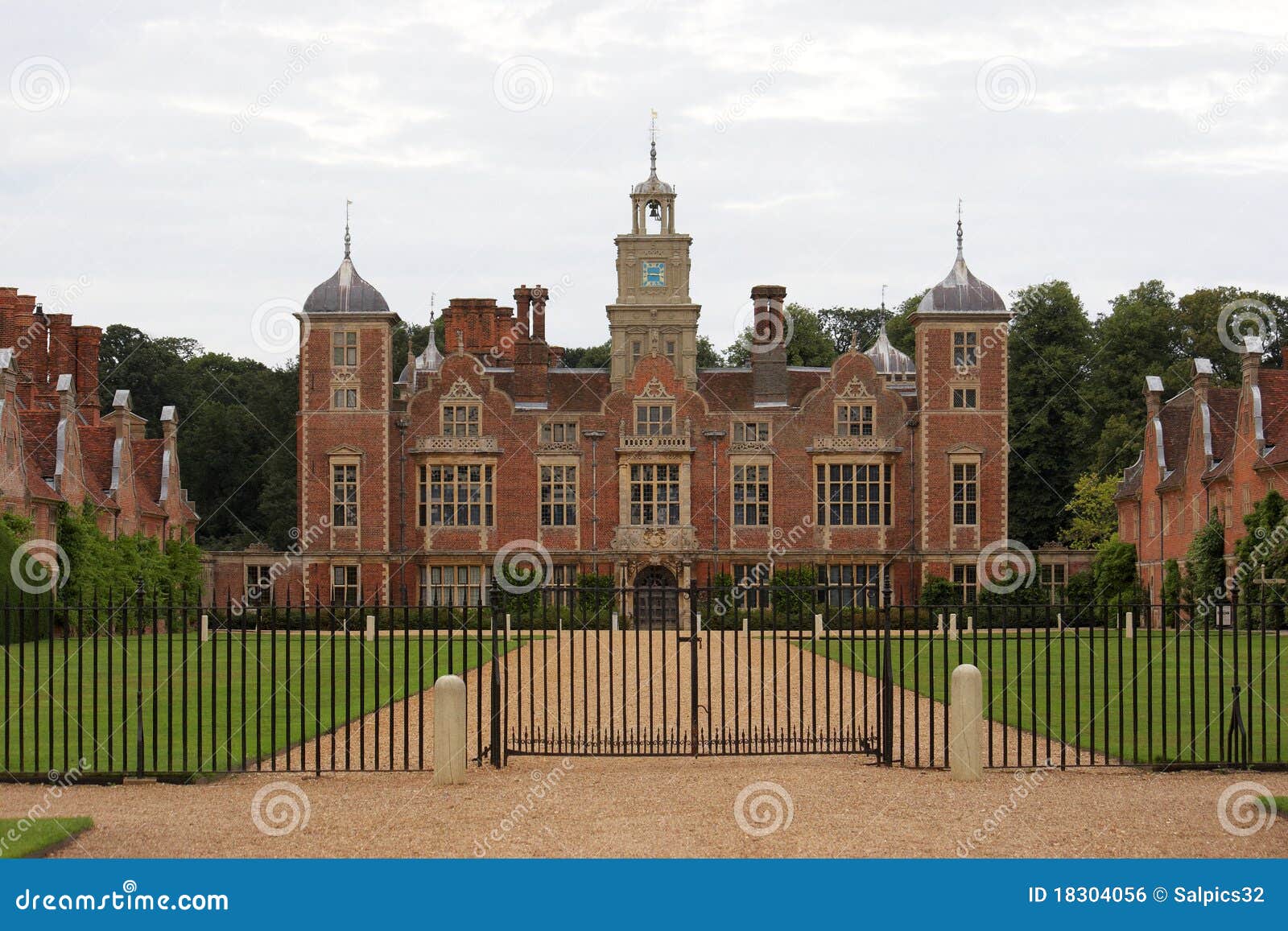 Stately home stock photo. Image of green, gate, outdoors - 18304056