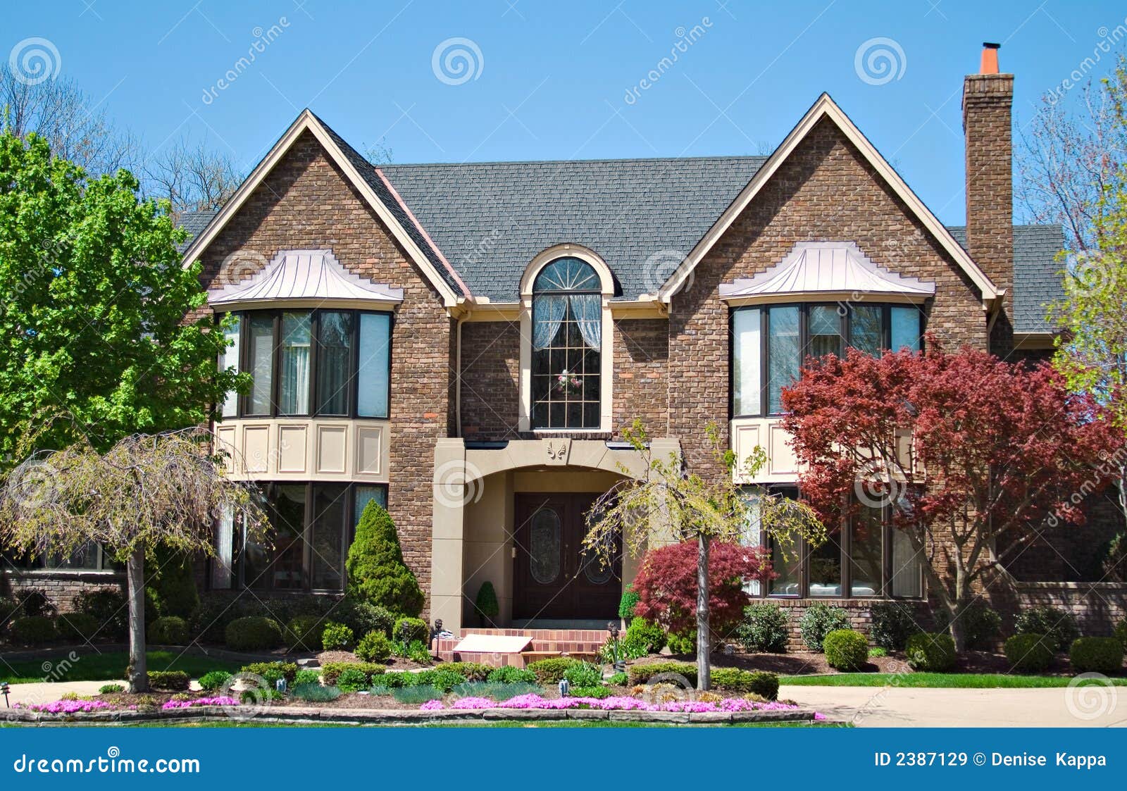 Stately Home stock image. Image of clean, suburb, modern - 2387129