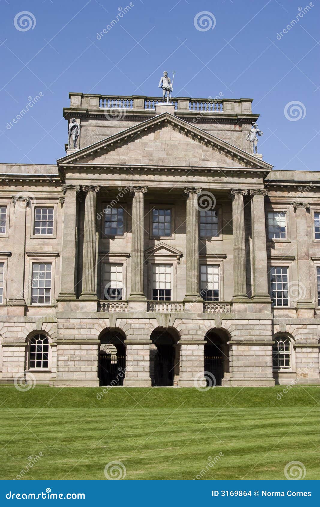 Stately home stock photo. Image of stately, tourist, fortress - 3169864