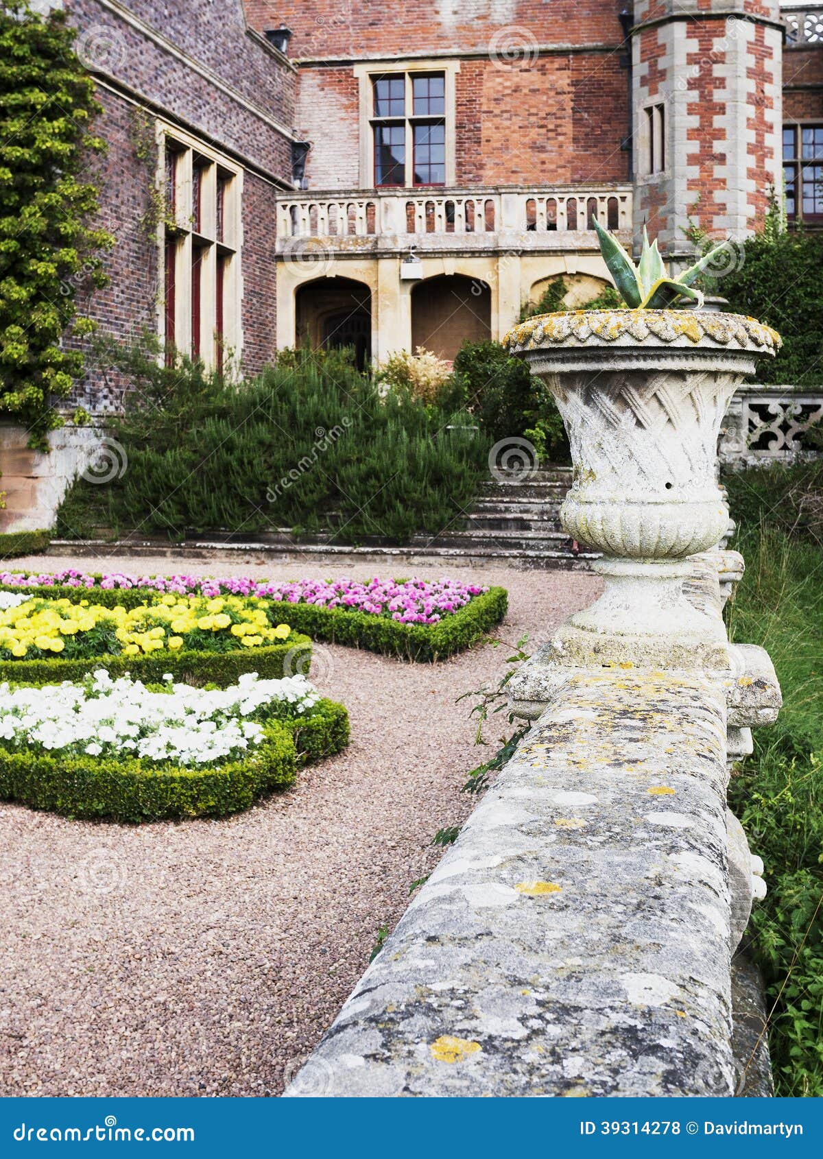 Stately home stock photo. Image of design, aristocracy - 39314278