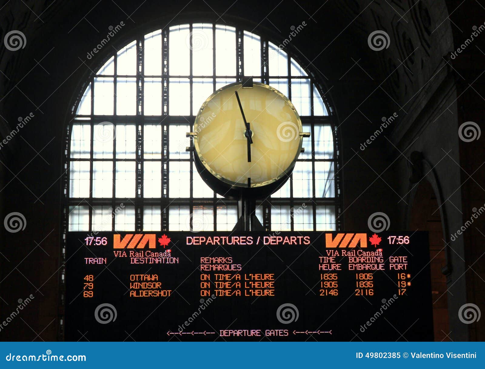 Station Clock editorial image. Image of union, timetable - 49802385