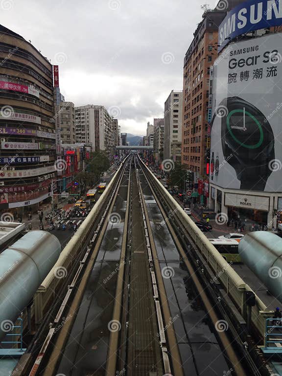 Station de MTR image stock éditorial. Image du transport - 66063824
