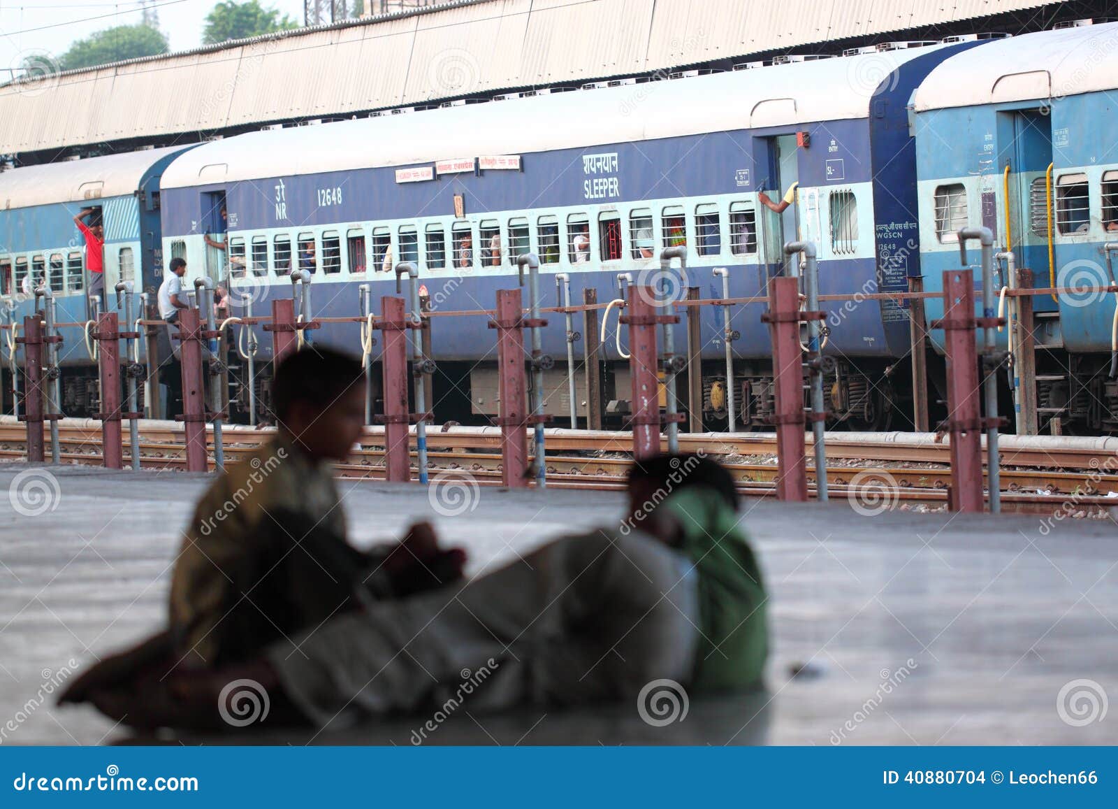 Station de train d'Inde image stock éditorial. Image du former - 40880704