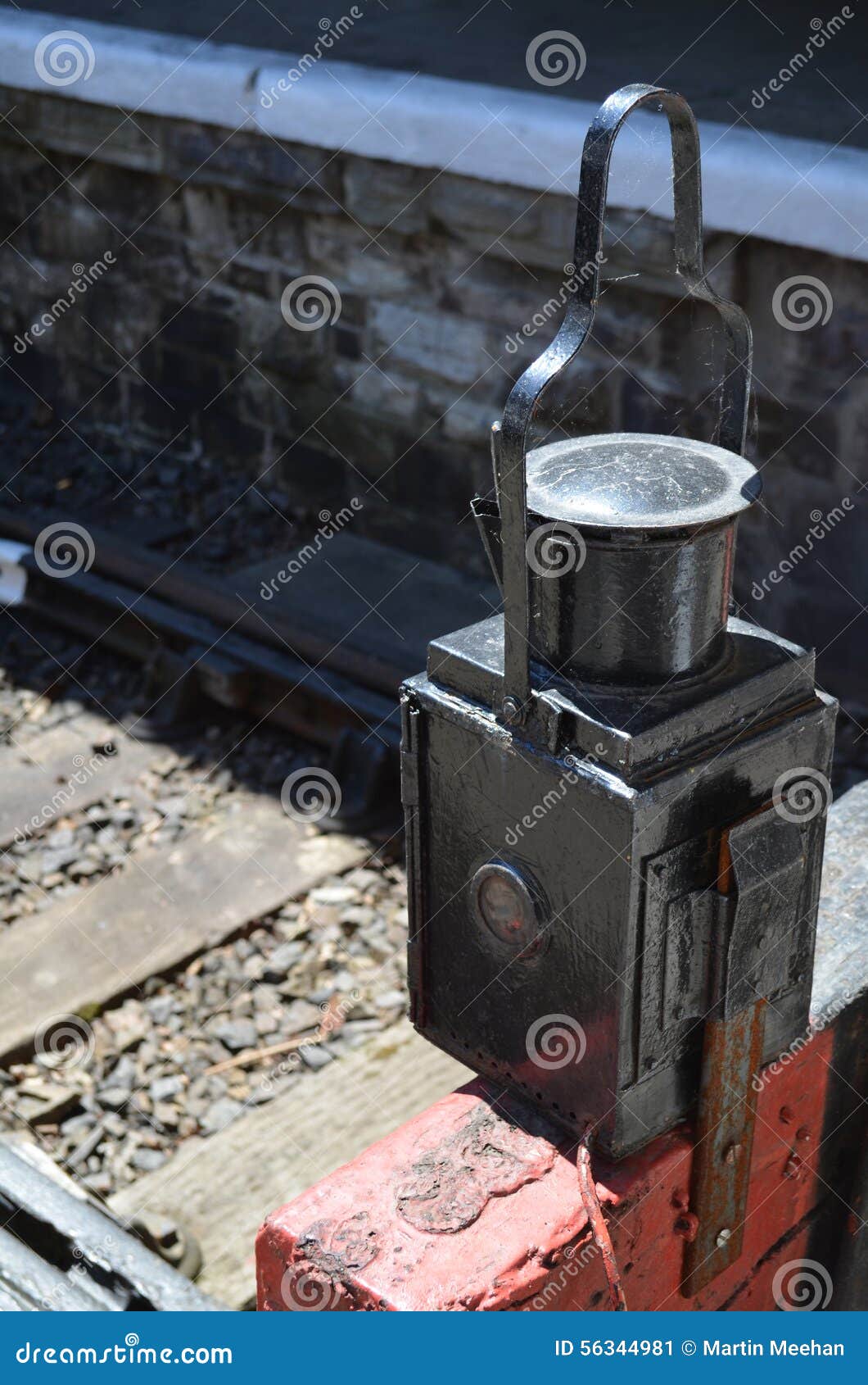 Station Platform Stop Lamp. Stock Image - Image of british, train: 56344981