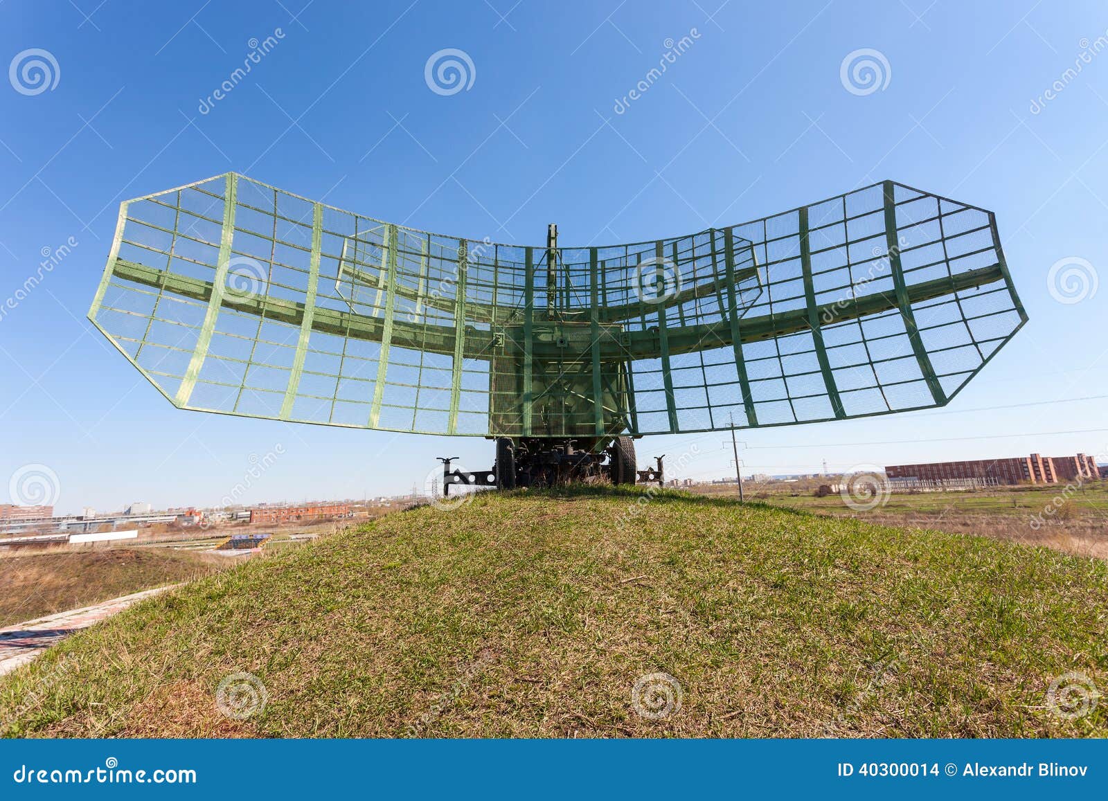 Station Radar Russe Militaire Photo stock - Image du ciel, radar: 40300014