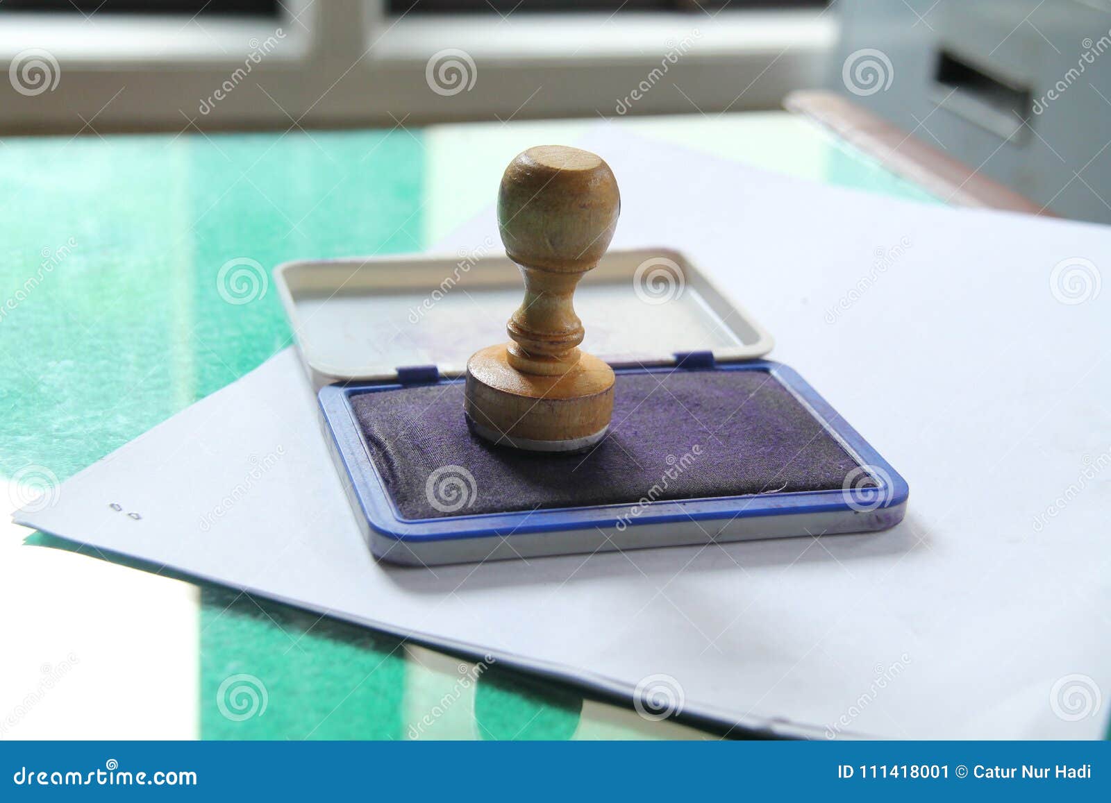 Stationery on the Table Version 22 Stock Image - Image of green, lens ...