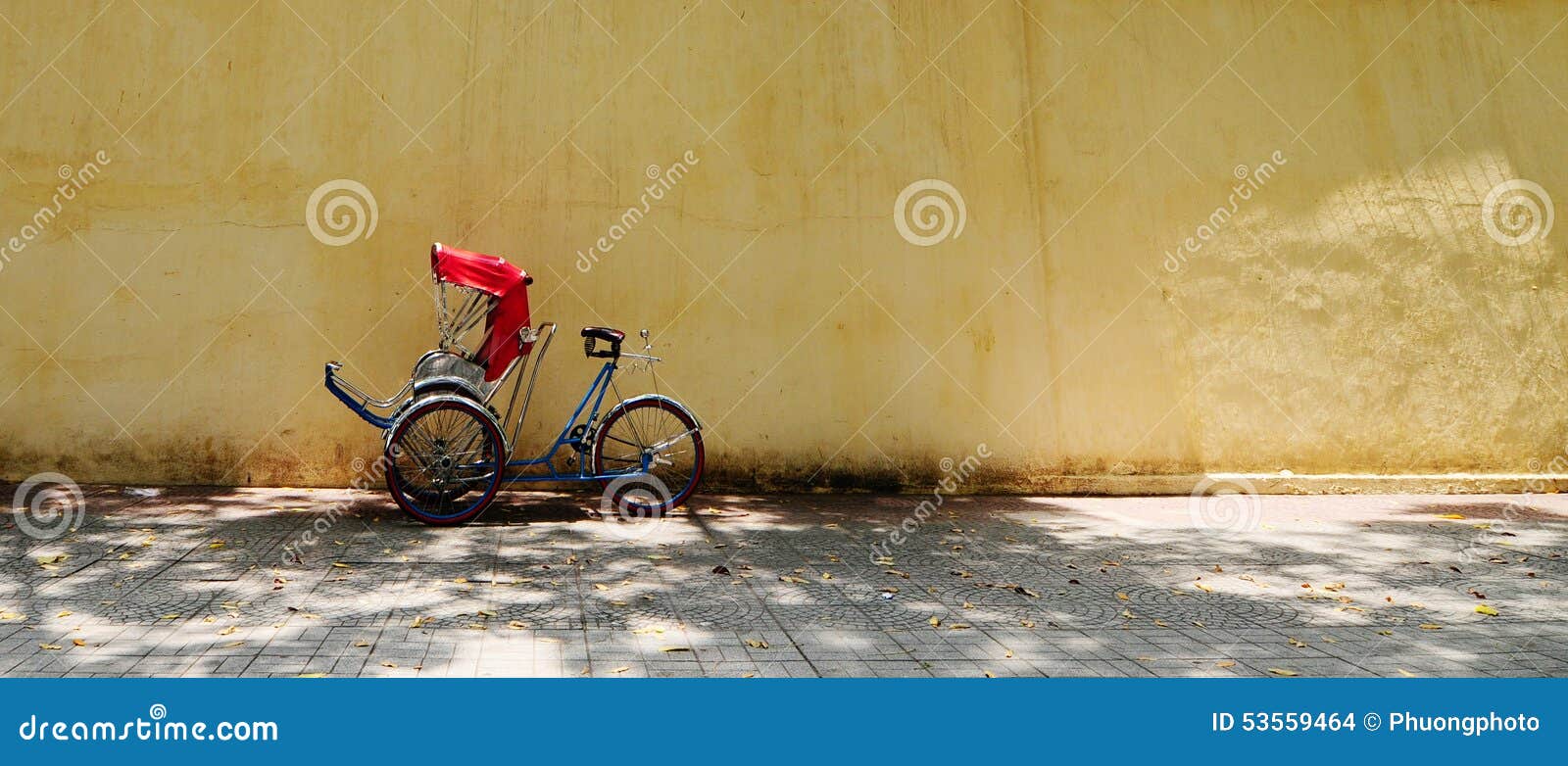 Stationnement (cyclo) De Pousse-pousse De Cycle Dans Saigon Photo stock ...