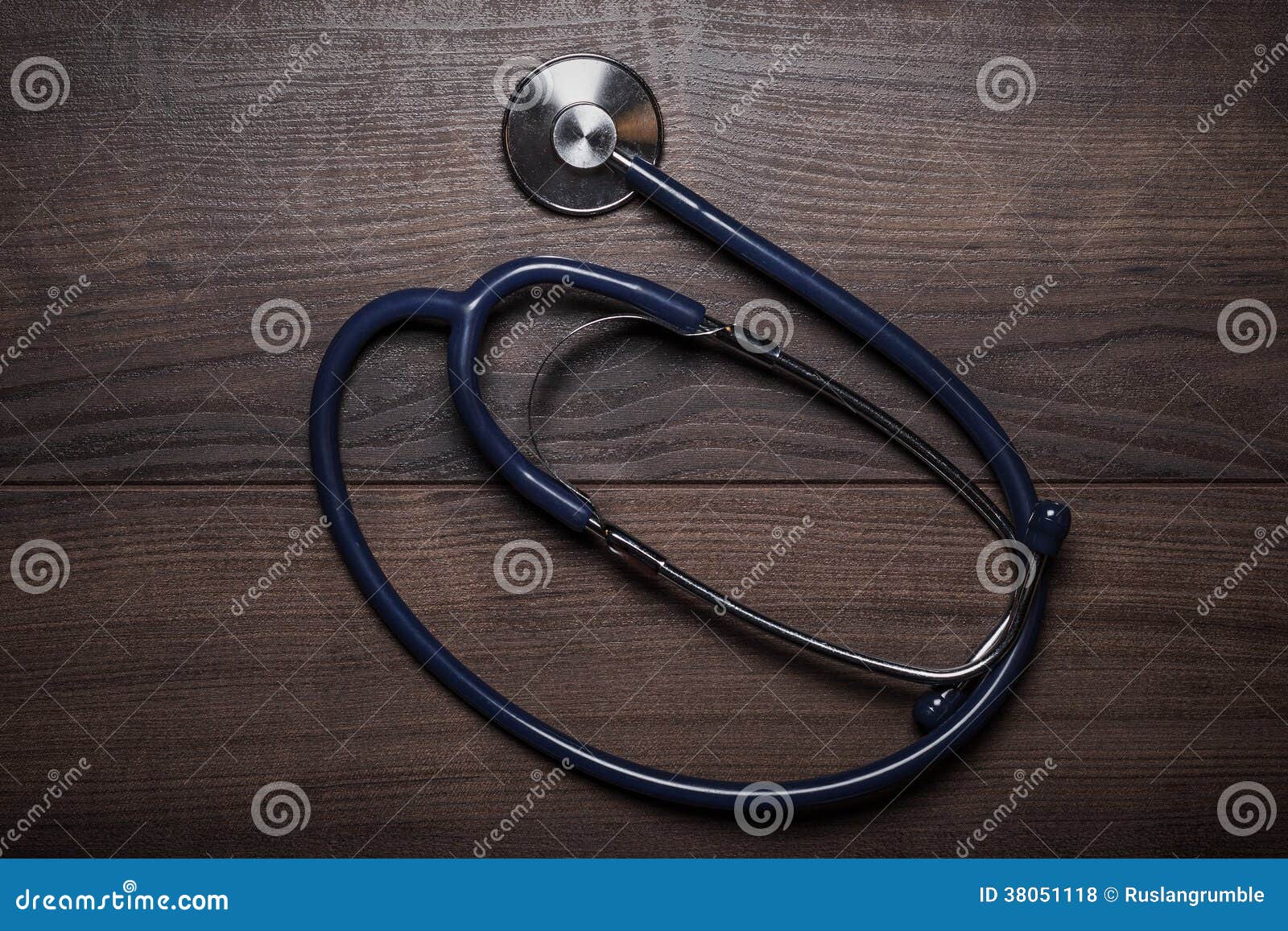 Statoscope Sobre a Tabela De Madeira Marrom Foto de Stock - Imagem de ...