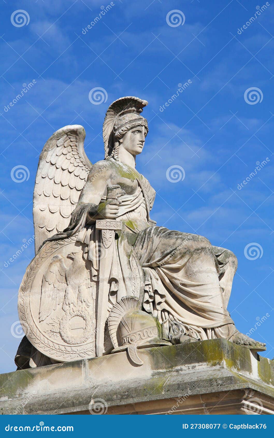 Statua Bianca Della Dea Nel Giardino Della Feritoia Fotografia ...