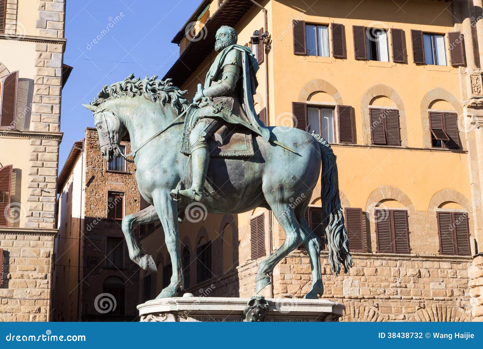Statua Bronzea Del Cavallo - Cosimo II Fotografia Stock - Immagine di ...