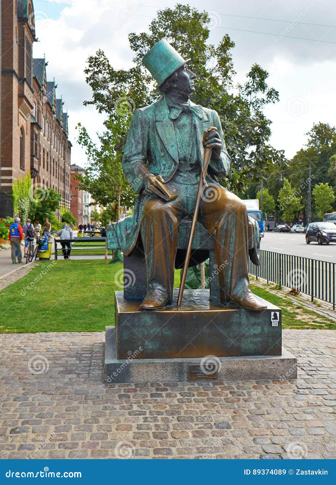 Statua Di Hans Christian Andersen a Copenhaghen Immagine Stock ...