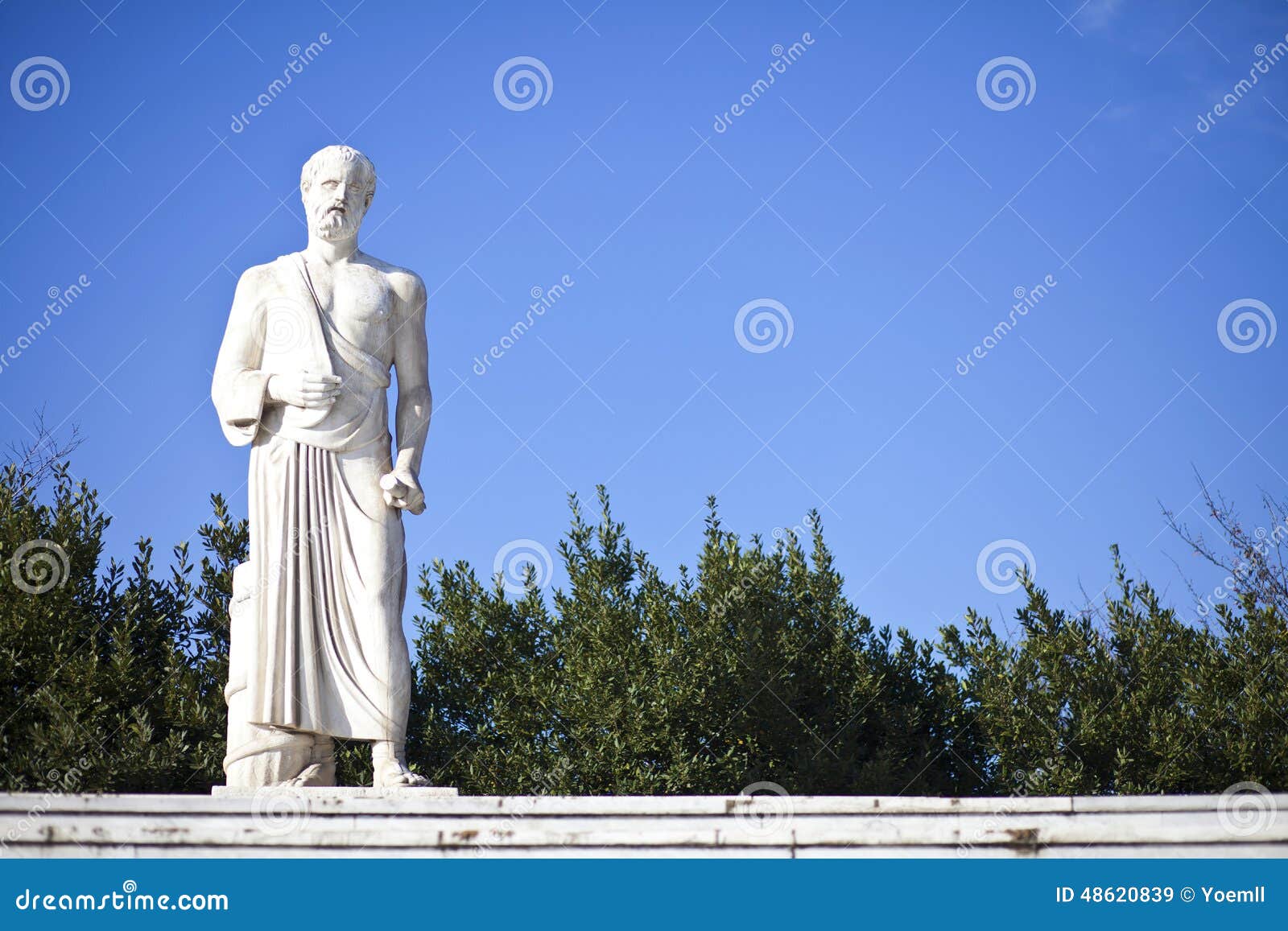 Statua di Ippocrate immagine stock. Immagine di ippocrate - 48620839