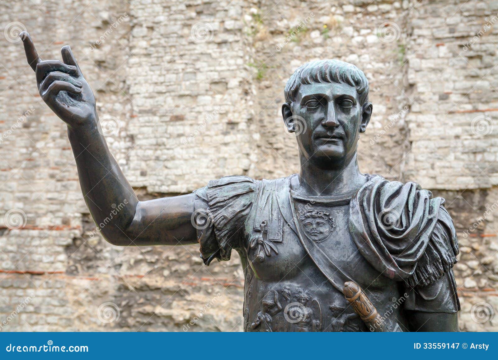Statua Di Traiano. Londra, Regno Unito Immagine Stock - Immagine di ...