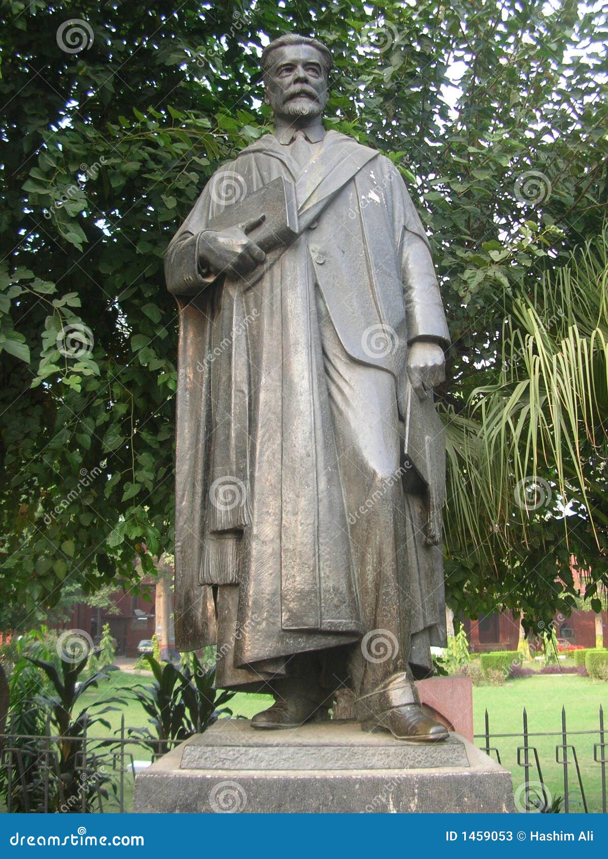 Alferd Woolner Statue Lahore Pakistan Stock Image - Image of punjab ...