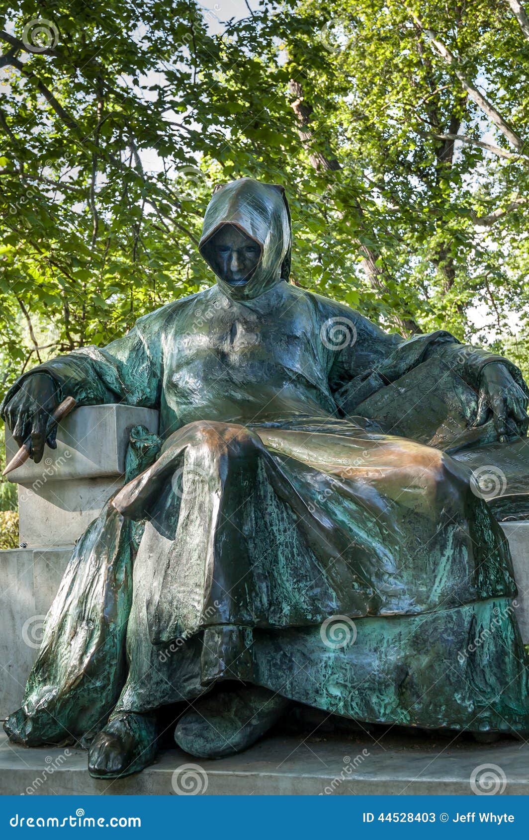 Statue of Anonymous stock image. Image of europe, memorial - 44528403