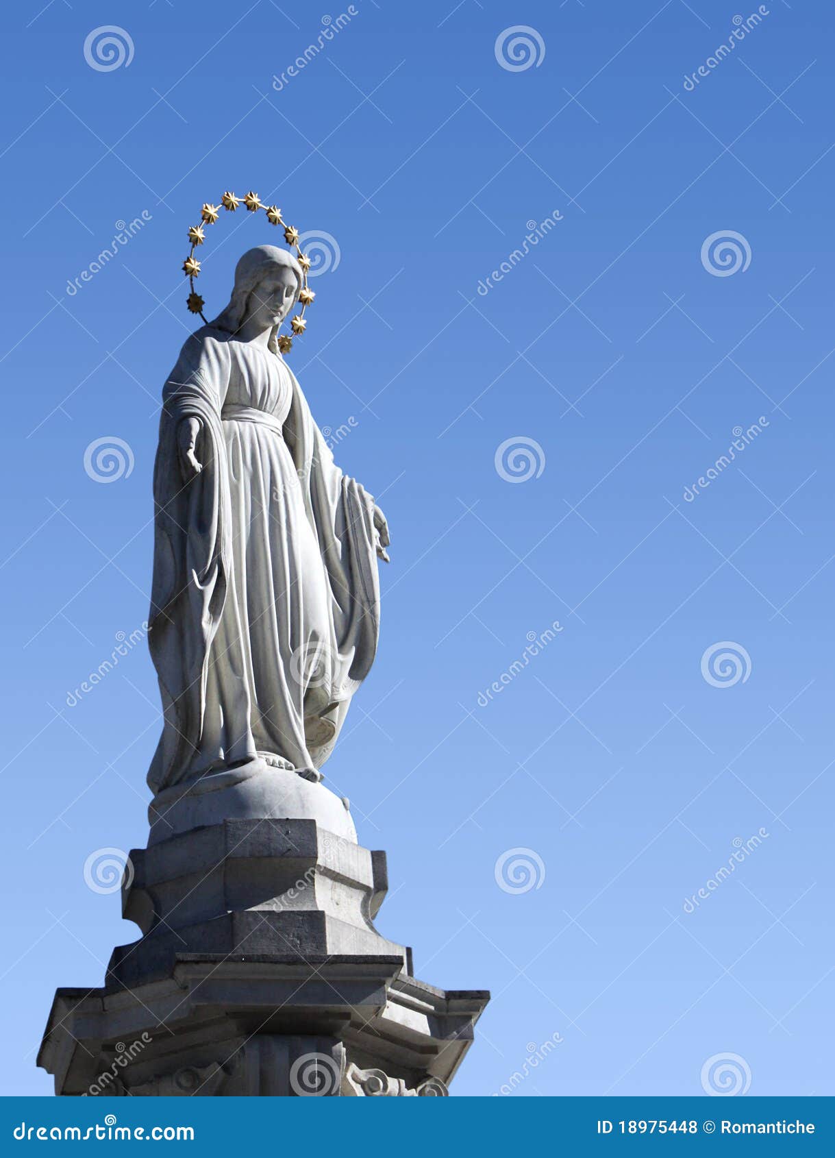 Statue Of Blessed Virgin Mary Stock Photo | CartoonDealer.com #18975448