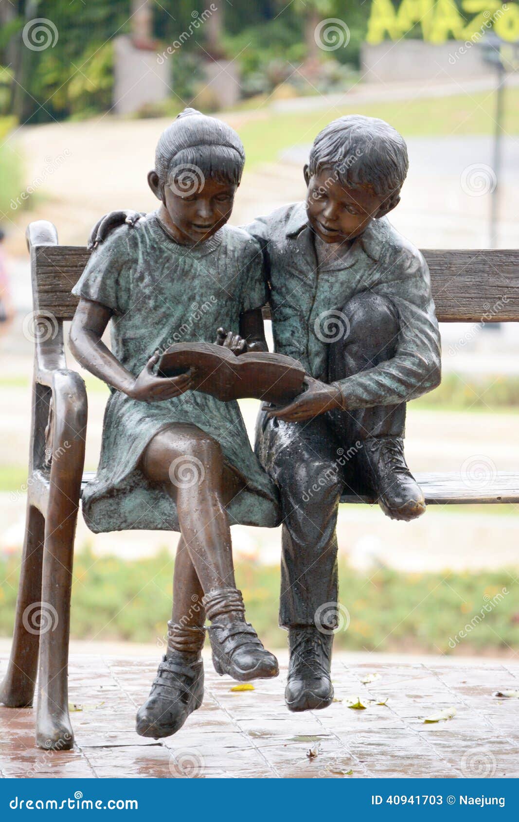 Statue of boy and girl stock image. Image of american - 40941703