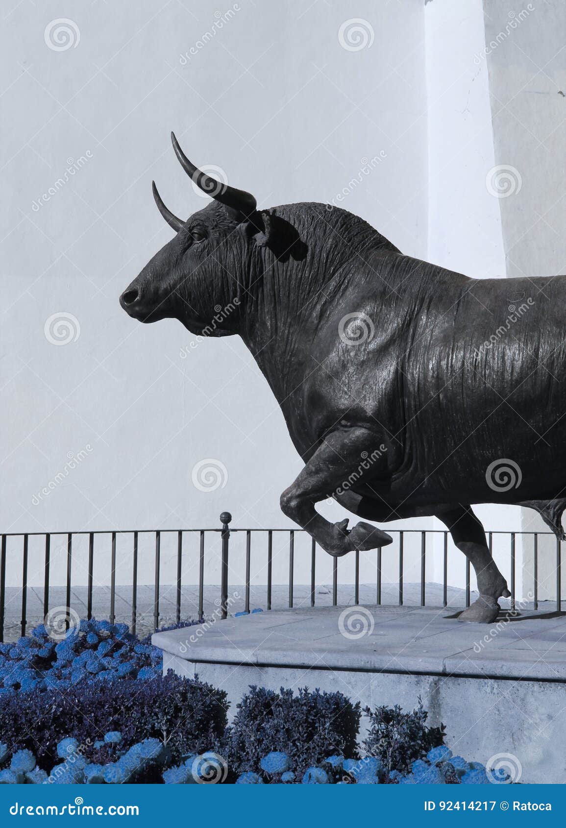 Statue Of Bull In Kerameikos, The Cemetery Of Ancient Athens In Greece ...