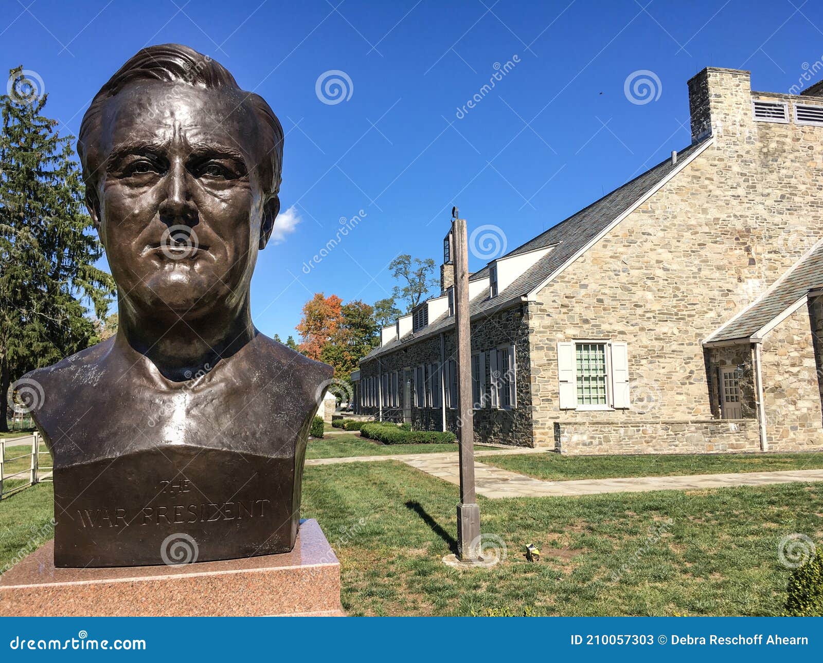 Statue Bust of President Franklin Delano Roosevelt Editorial Stock ...