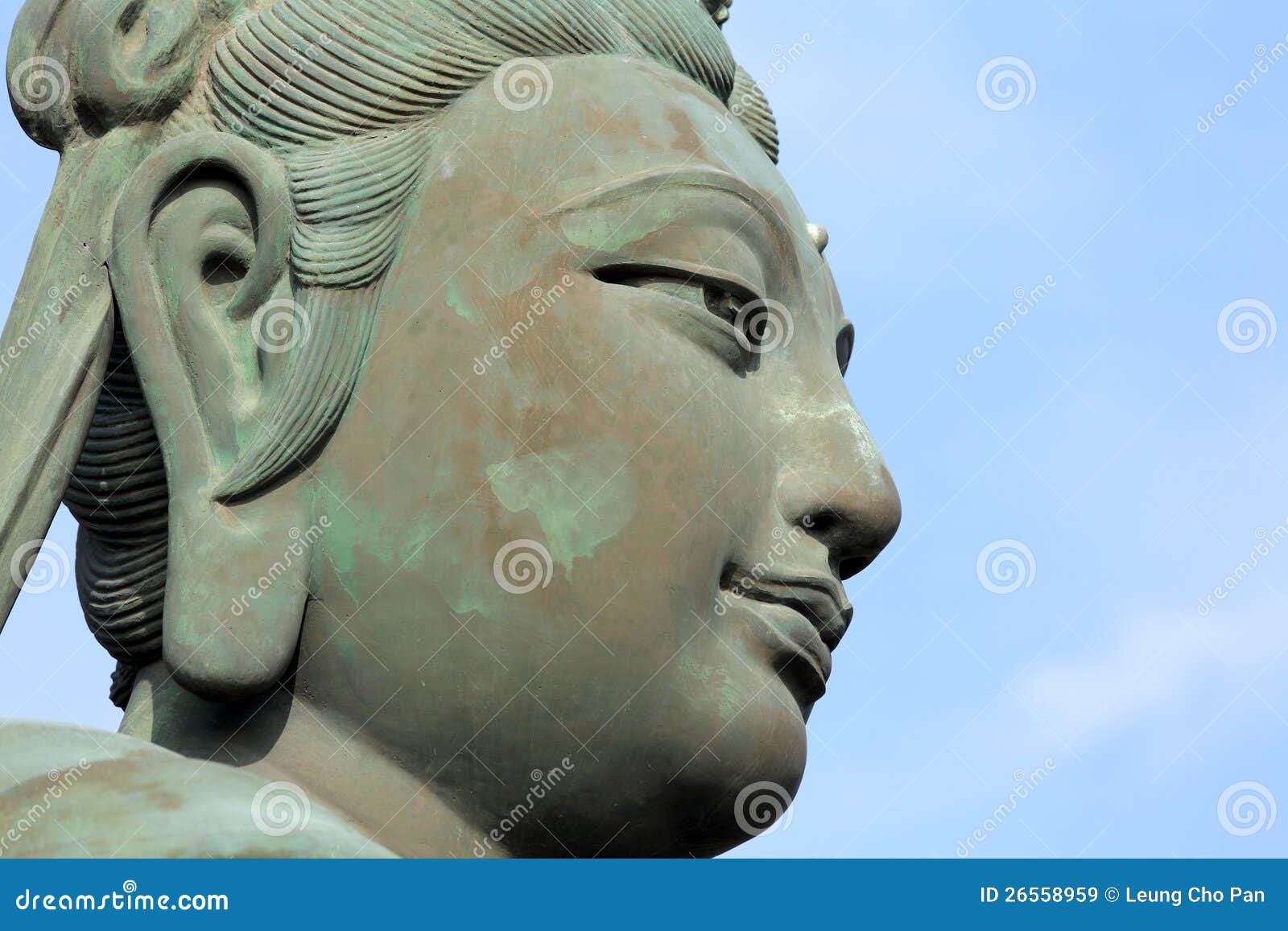 Statue in chinese temple stock image. Image of history - 26558959