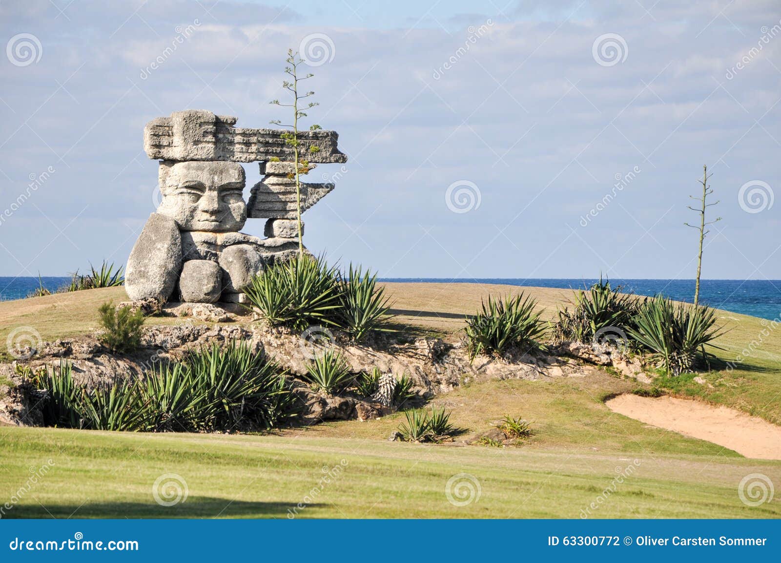 Statue on Cuba stock photo. Image of cultural, ocean - 63300772