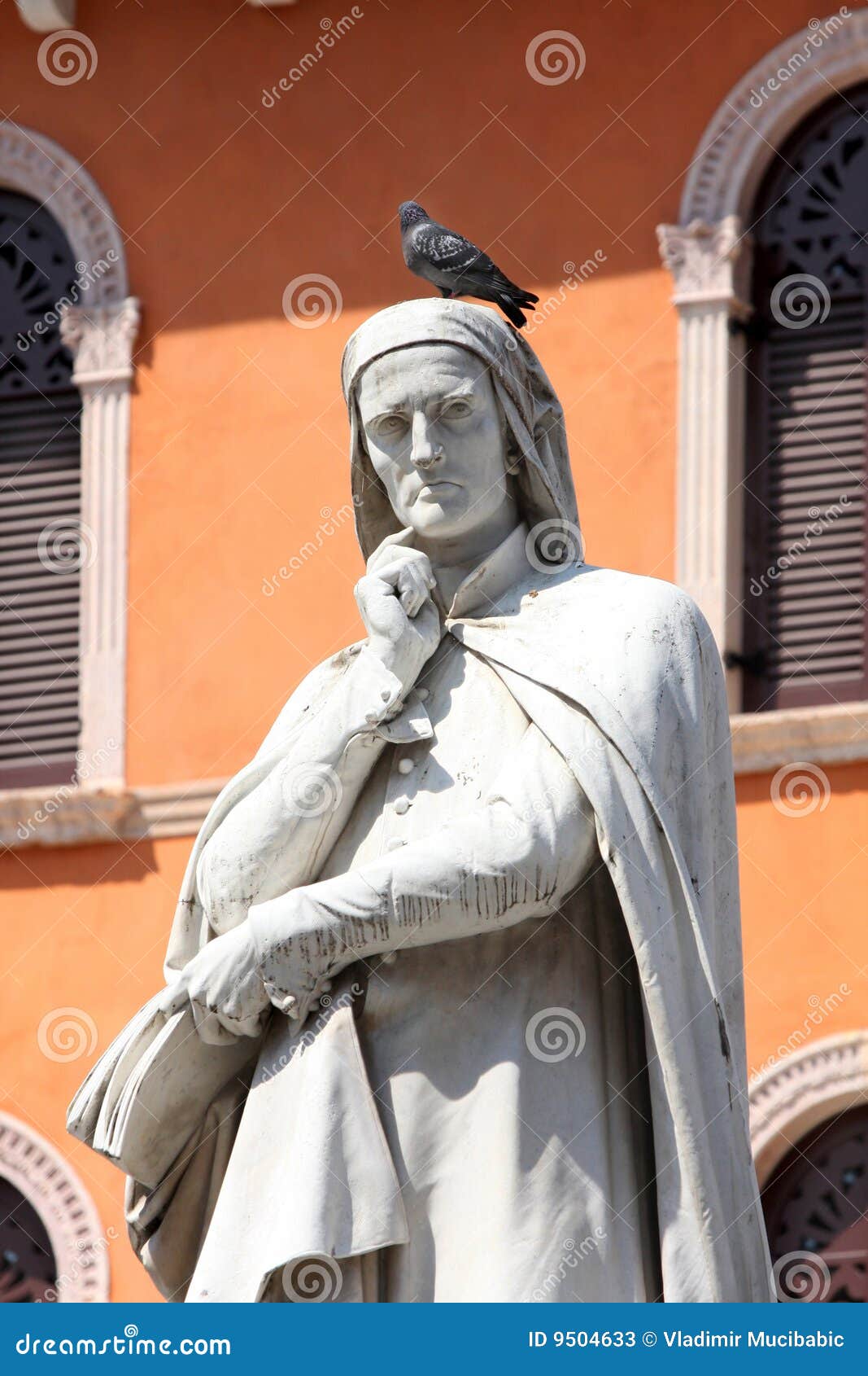 Statue of Dante Alighieri in Verona Stock Image - Image of monument ...