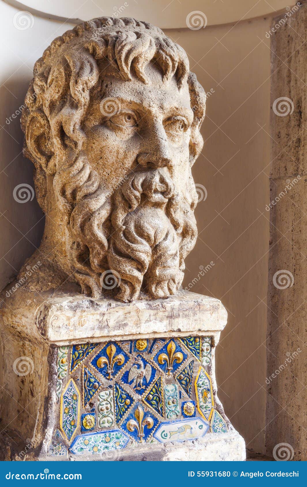 Statue De Buste Sculpture En Buste Dans La Villa D Este Photo stock ...