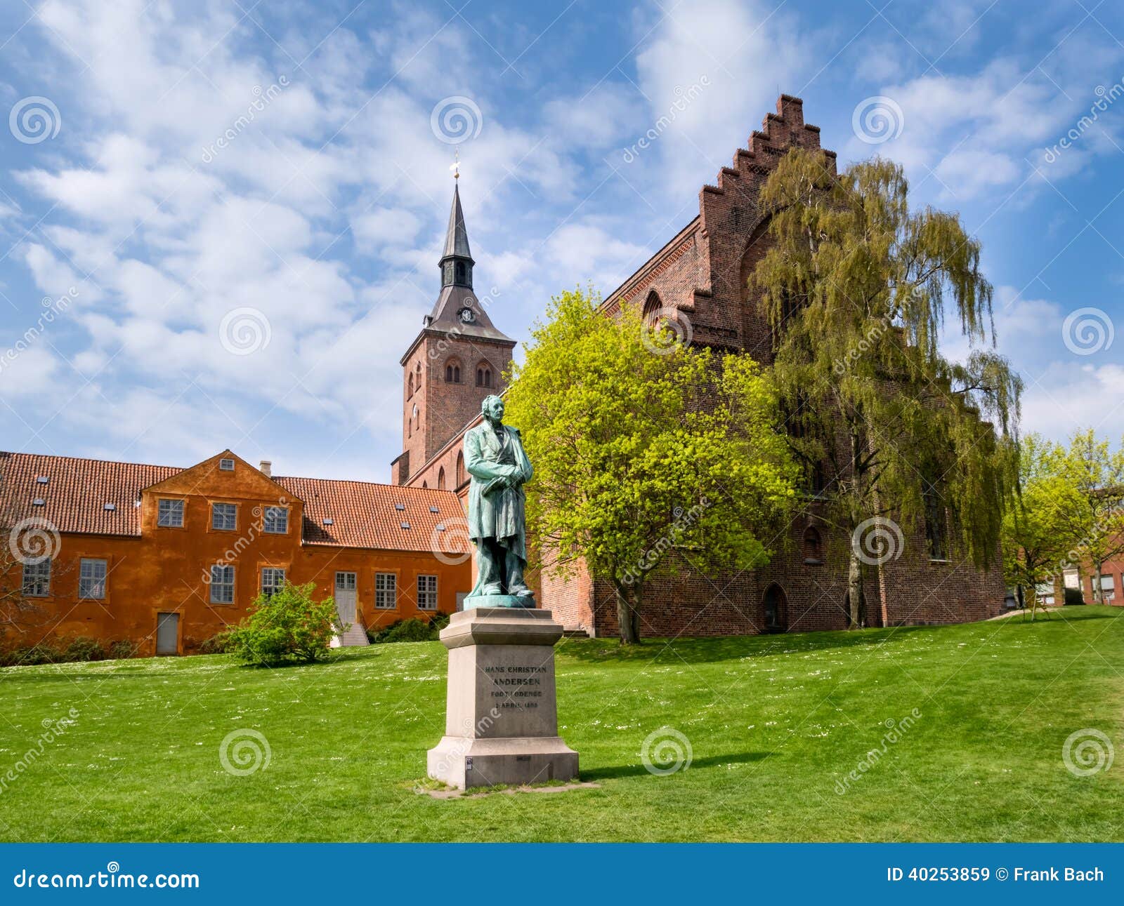 Statue De Sculpture De Hans Christian Andersen Odense Denmark Image ...