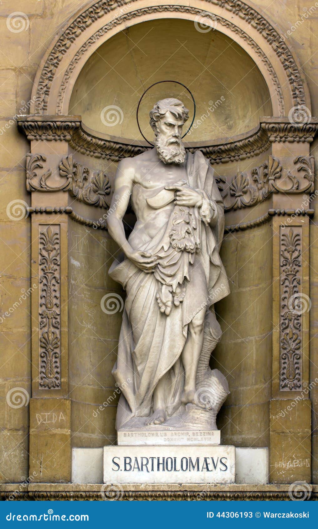 Statue de St Bartholomew image stock. Image du religion - 44306193