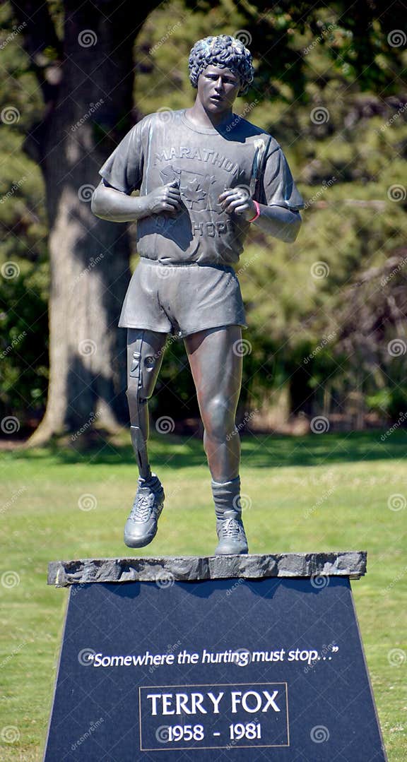 Statue de Terry Fox image stock éditorial. Image du hypertrophie - 56373384