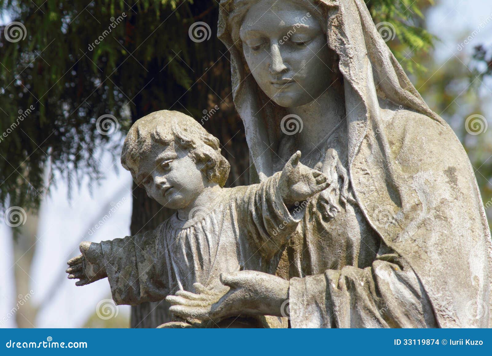 Statue De Vierge Marie Et Jesus Christ Photo stock - Image du vieux ...