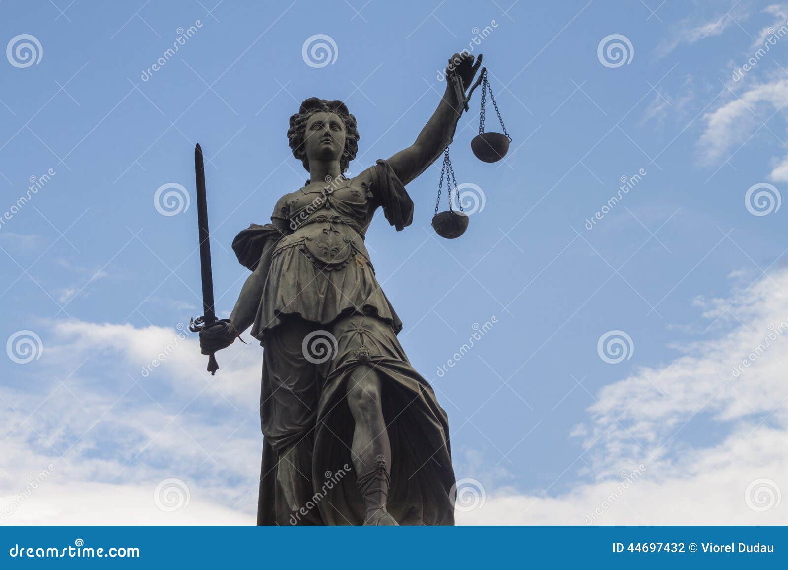 Statue Der Dame Justice in Frankfurt Stockfoto - Bild von dame ...