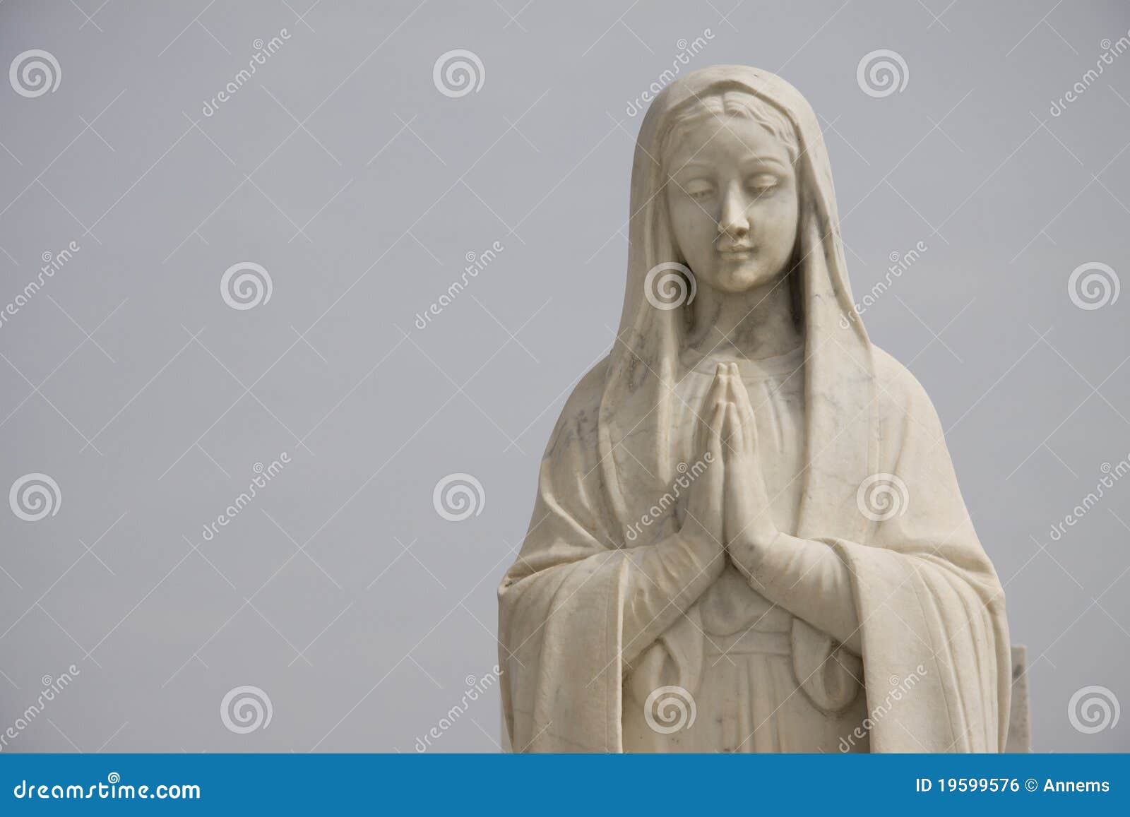 Statue Des Betens Von Heiligem Mary Stockfoto - Bild von gott, friedhof ...