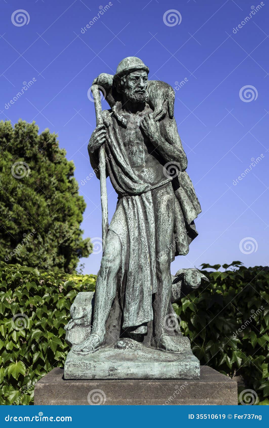 Statue du bon berger. image stock. Image du concept, statue - 35510619